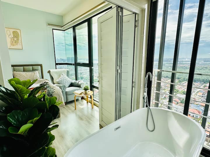 Mosaic Sky High 3br: Level 32 Comfort With Bathtub - Johor Bahru
