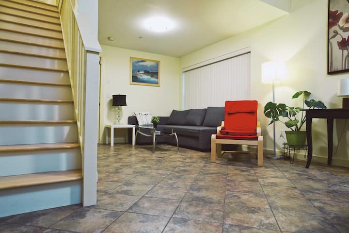 Guesthouse In Vancouver, Bc - Vancouver