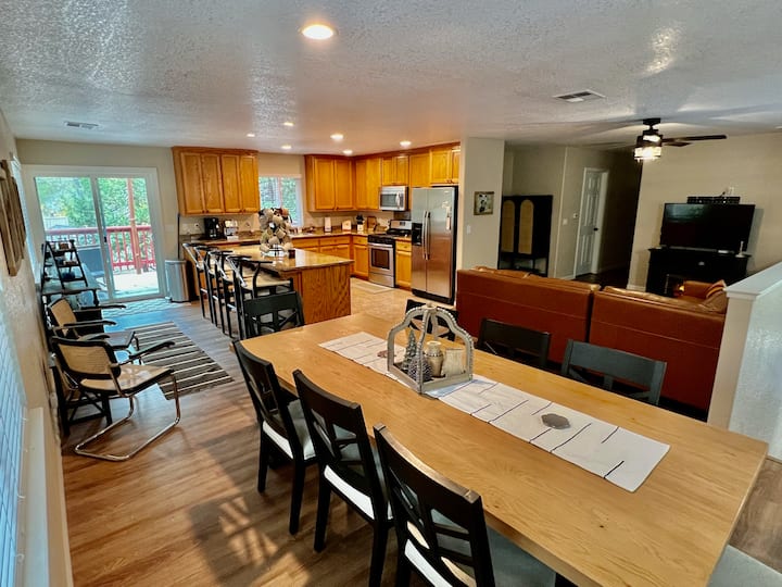 Dry Creek Cabin In Twain Harte - Sonora, CA