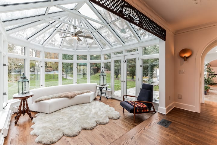New 4br Private Ct Estate Only 1 Hr From Nyc - Greenwich, CT
