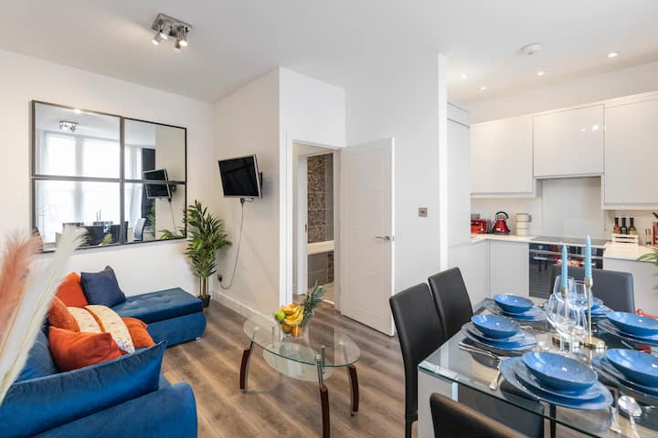 Central London's Cosy Gem - London
