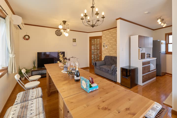 本格ダーツとBbq、レトロゲーム!春日井駅徒歩10分 お子様・ペット歓迎! -