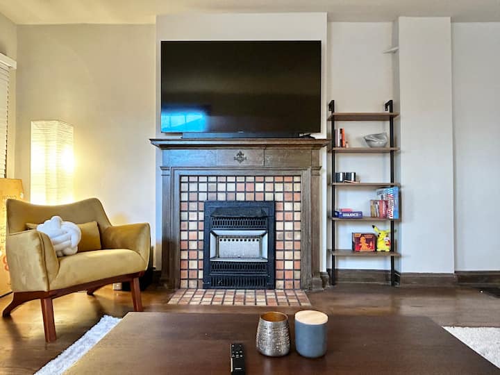 Cozy Grandview Home - Columbus, OH
