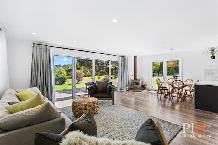 Renovated Beach House Retreat With Bbq & Garden - Cape Woolamai