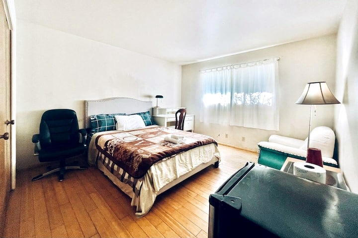 Private Room, Economical Stay - サンタ・バーバラ, CA