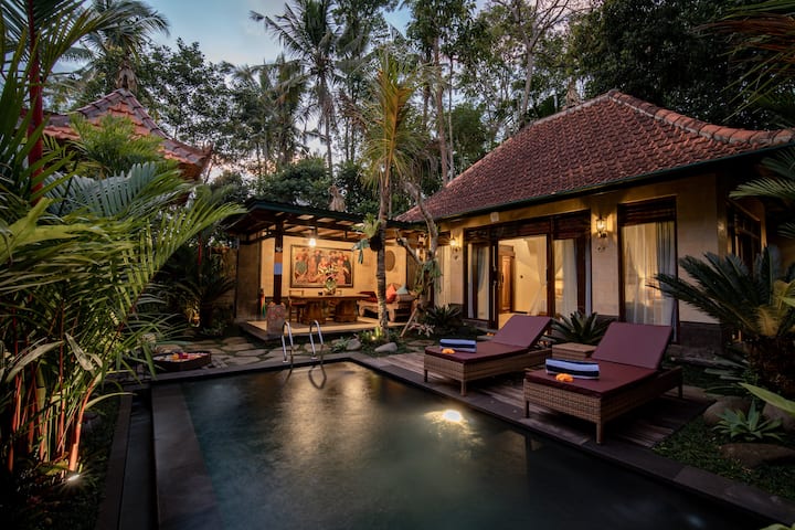1-br Private Villa In Ubud With Traditional Style - Ubud