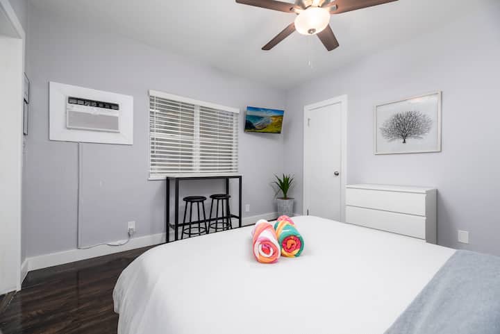 Ocean Breeze Paradise! Apt 5a - Fort Lauderdale