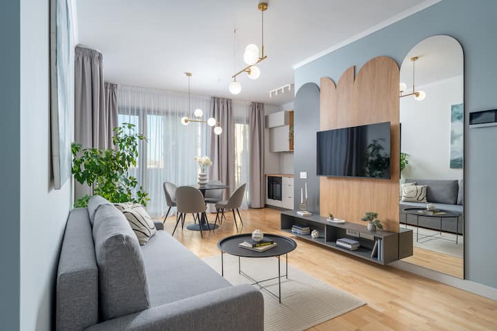 North Luxury 1 Br With Terrace: Premium Complex - Bucharest Henri Coandă Airport (OTP)