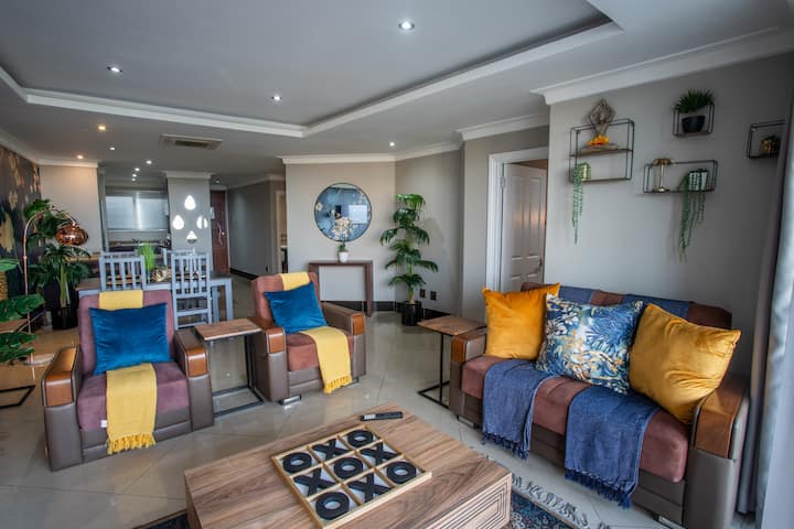 Stay At The Point - Leopards Lair - Durban