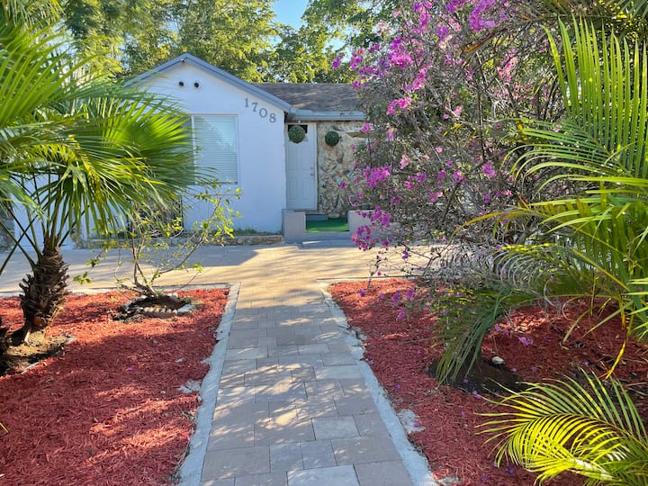 Lovely Apartment In Hollywood - Hollywood, FL