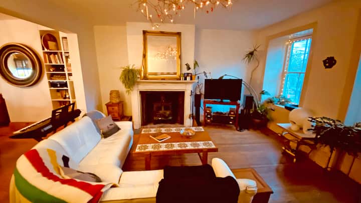 Chimney Room | Historic Home - Kingston