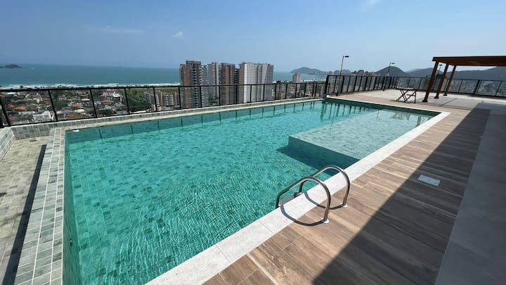 Lindo Apartamento P/ 4 Pessoas, Prédio Com Piscina - Guarujá