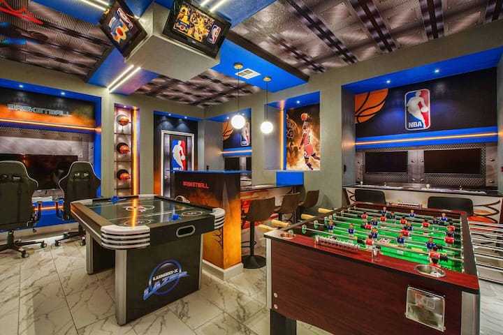 Luxurious 9br Home With Spa At Storey Lake Resort - Florida