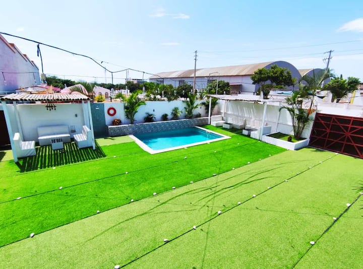 21 Pool & House- Bungalow - Angola