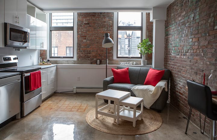 Cameo Suites - Studio 202 - Halifax