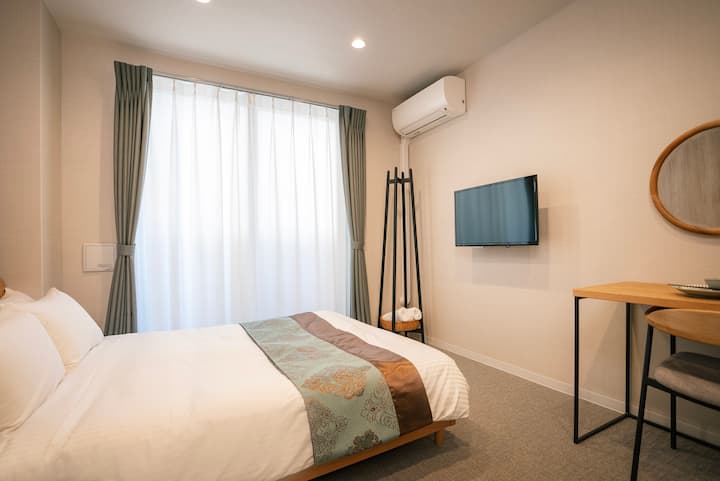 谷町君Hotel・京都站东29/七条站步行2分/三十三间堂7分/清水寺巴士15分/大床+沙发床 - Kyoto