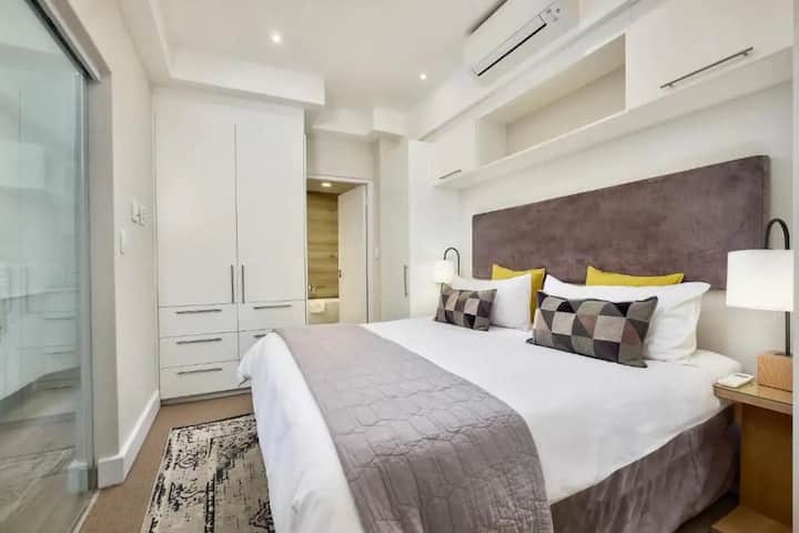Lovely 1 Bedroom Apartment - Pretoria