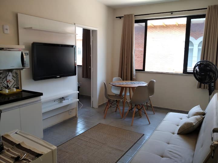Apartamento Quarto E Sala, Estilo Estudio. - Cabo Frio