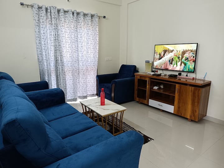 2bhk Ac Service Apartment 204 - Pune
