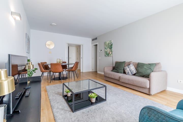 Apt. 3br Bright Atocha By Ch - Madrid
