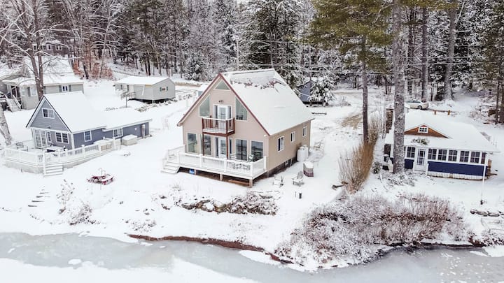 Waterfront A Frame W Skiing Nearby - Claremont, NH