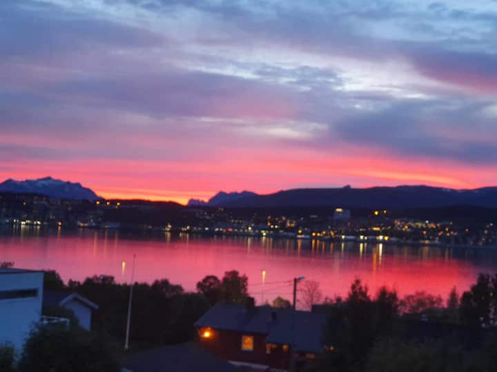 Leilighet Med Fantastisk Utsikt. - Tromsø