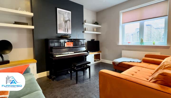 Free Parking | Central | Large Apartment | Wi-fi - Harrogate