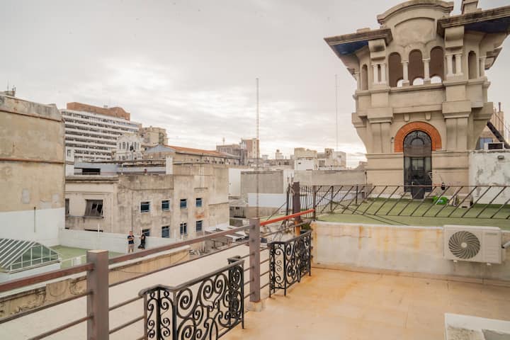Penthouse With Two Terraces At The Old City [502] - Montevideo