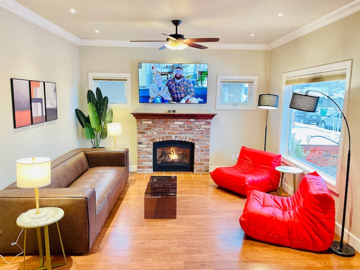 Luxury 3bd/2ba/4tvs/sleeps11 - Reno, NV