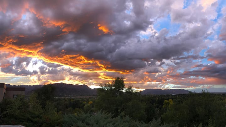 Spectacular Views! Broadmoor 3br/3+ba - Colorado Springs, CO
