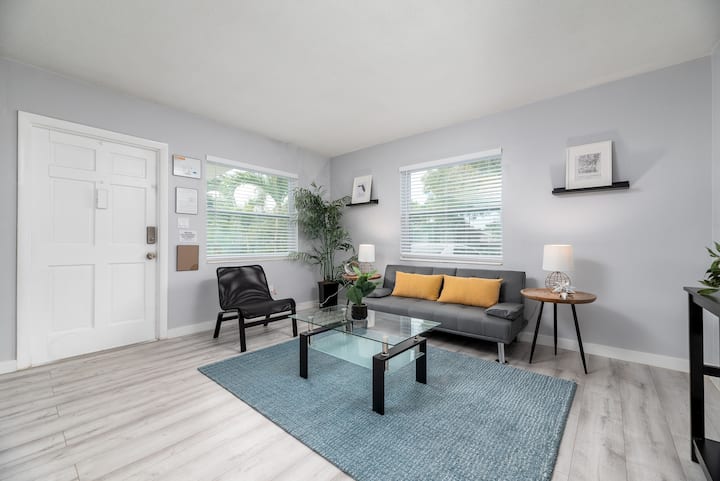 Short Walk To Wilton Drive! Apt1 - Wilton Manors, FL