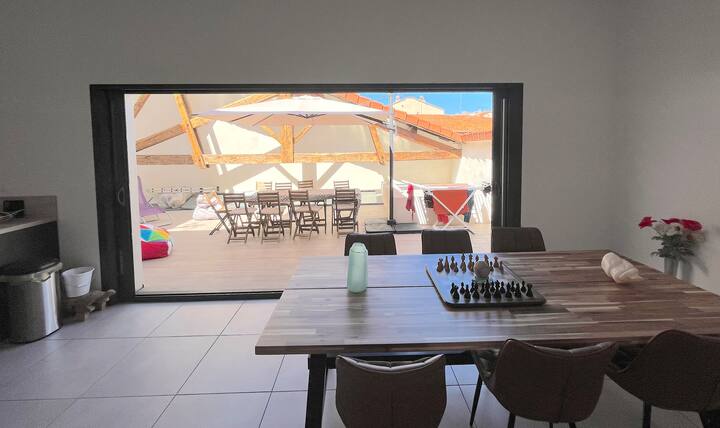 Luxurious Apartment For 4 To 6 People, Spa, Ac - Béziers