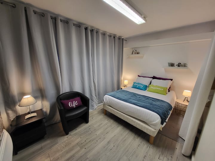 Appartement 4 Personnes
2 Couchages - Plouguenast