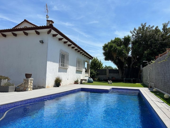 Ca La Kimberly Pool House - El Vendrell