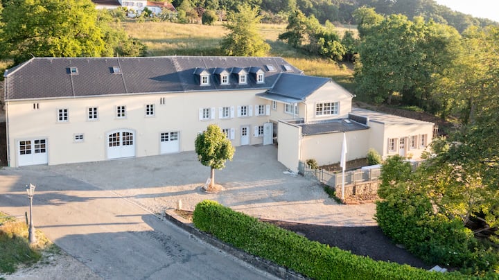 Hazelnut House: Garden View - Echternach