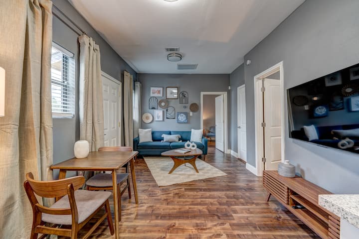 Extended Stay- 28days+ Cozy/central/downtown/2bath - 휴스턴