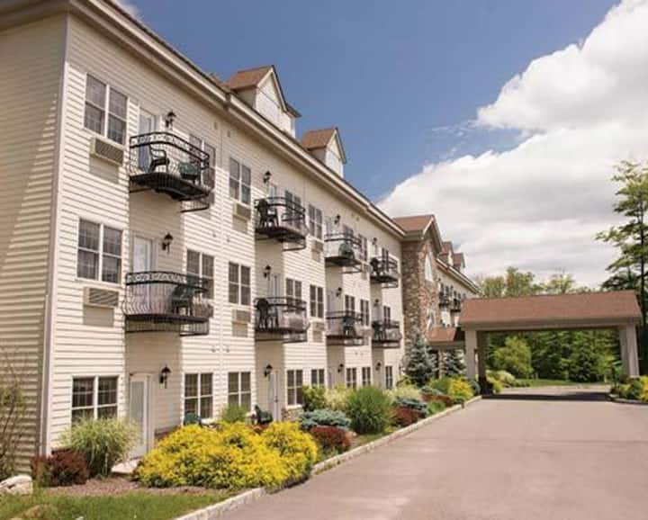 Willowbrook At Lake Harmony - Lake Harmony, PA