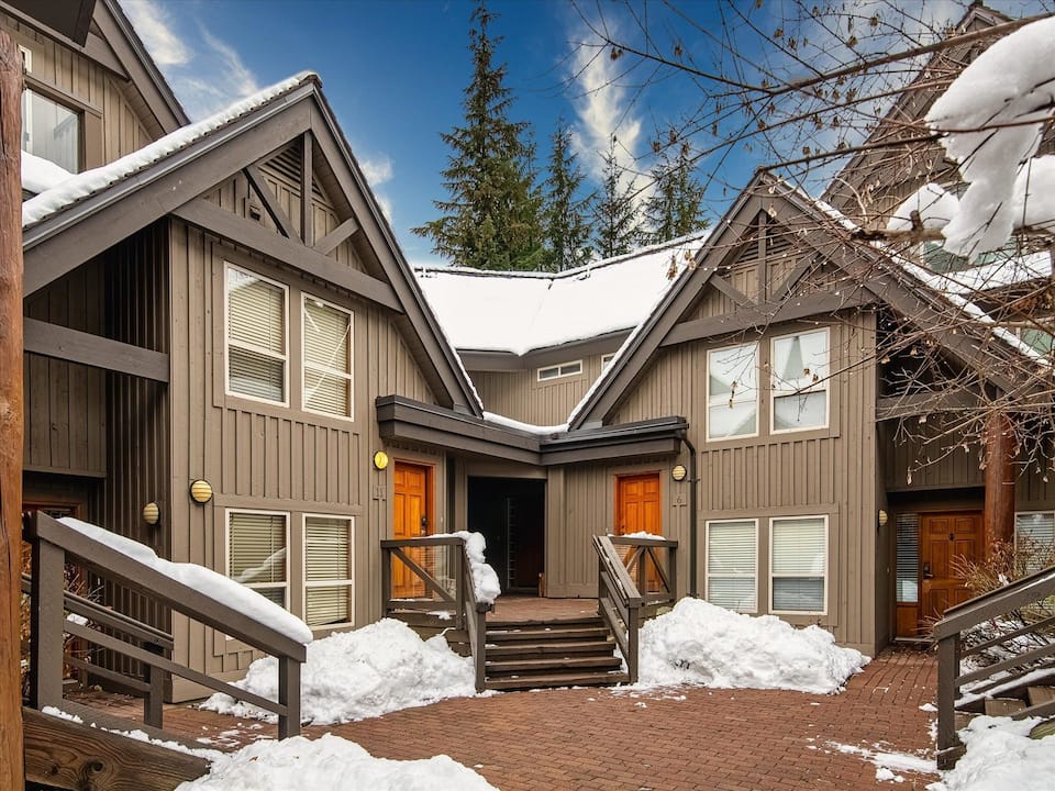 Whistler House Vacation Rentals - British Columbia, Canada | Airbnb