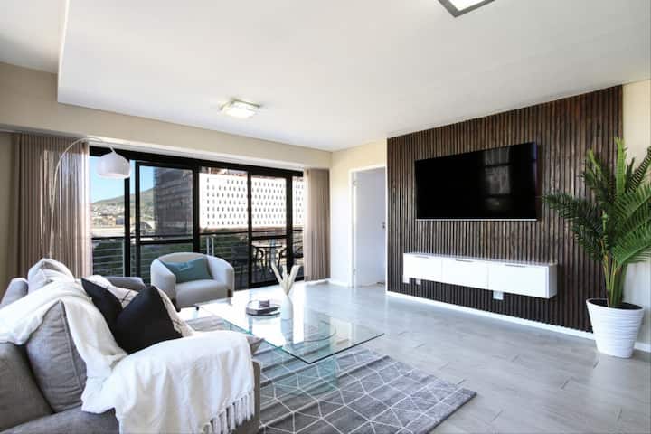 Stylish 2 Bed In Fountain Suites Hotel - Cape Town