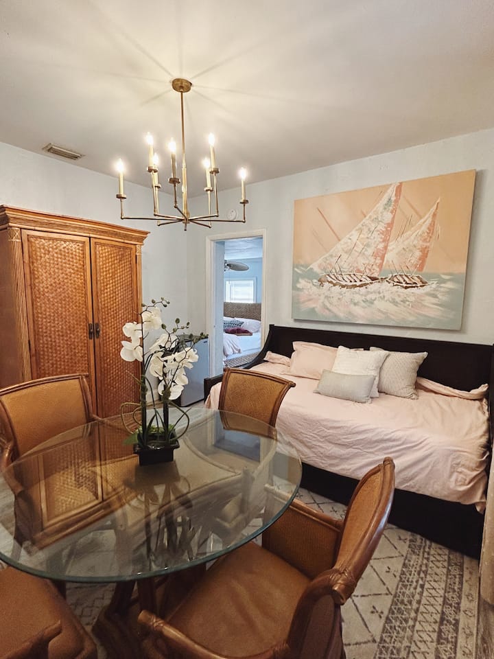 Private Wpb Suite | No Shared Spaces + Entrance - West Palm Beach, FL
