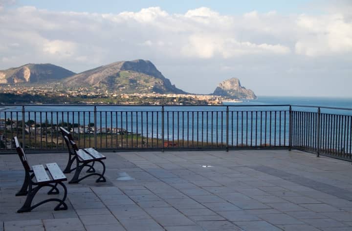 Appartement Au Cœur Du Village à 3 Km De La Mer - Altavilla Milicia