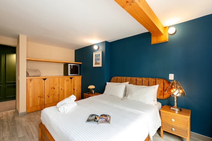 Stunning Vintage 2br Apartment La Candelaria-avj4a - Bogotá