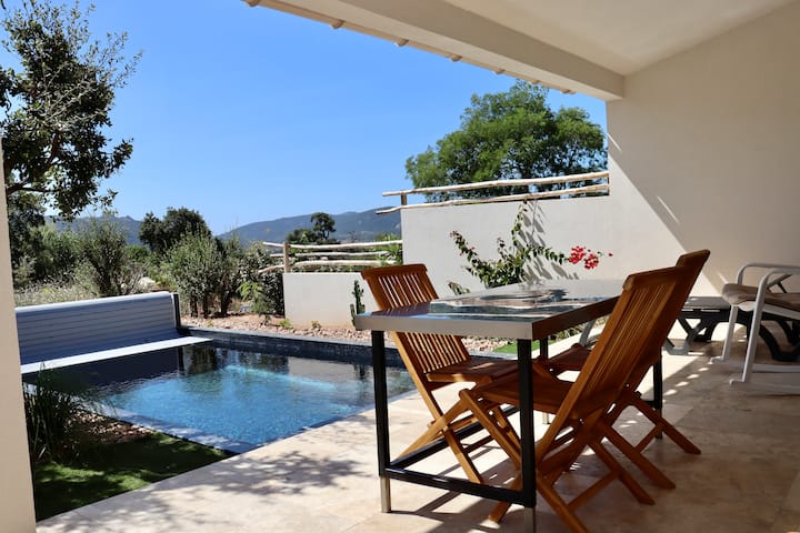 Jolie Villa Avec Piscine Privée, Santa Giulia - Korsika