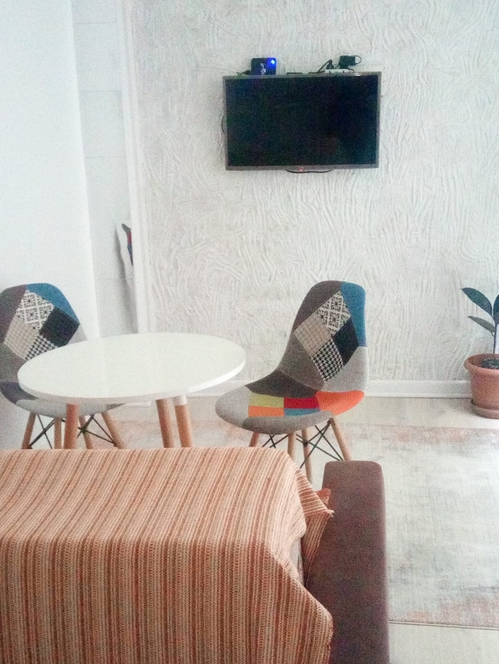 Comfortable Apartment In Fountain Square - Baku