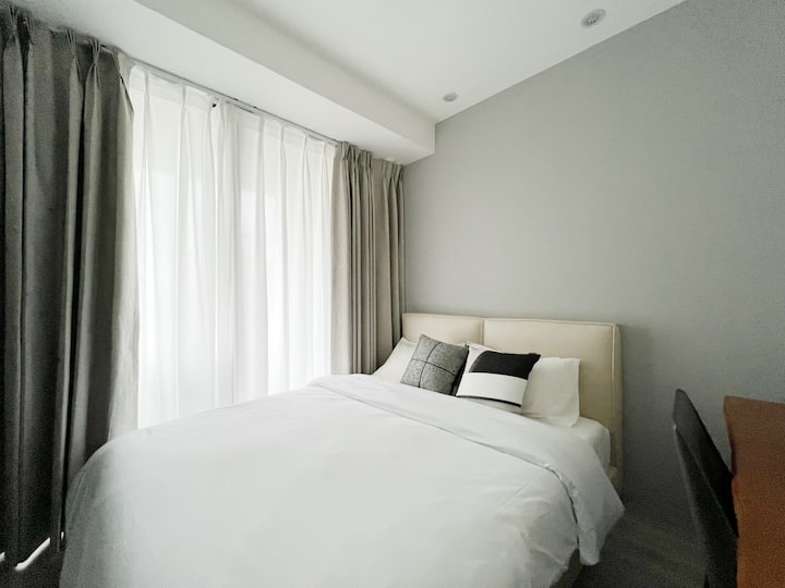 Mrt 1 Min | Ntu | Two Bedrooms - Da’an District