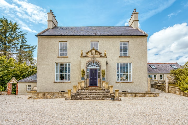 Artistic & Quirky | Luxury Estate | 3 Residences - Donegal