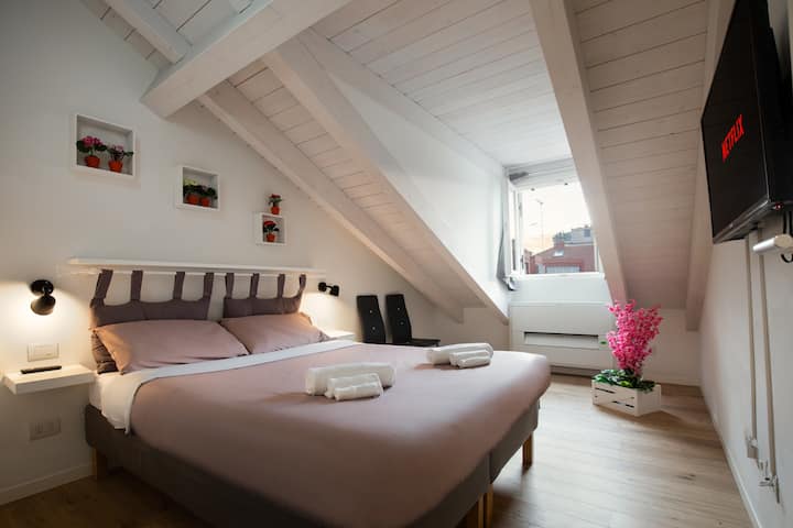 [Milan-duomo-gare Centrale]+ Wifi + Netflix+subway - 