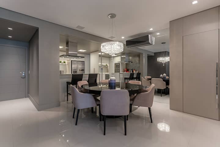 Ape A 4km Da Lagoa Da Conceição Com Piscina E A/c - Florianópolis