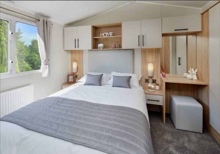 Meadow Lakes - St Austell, Cornwall - Tregony