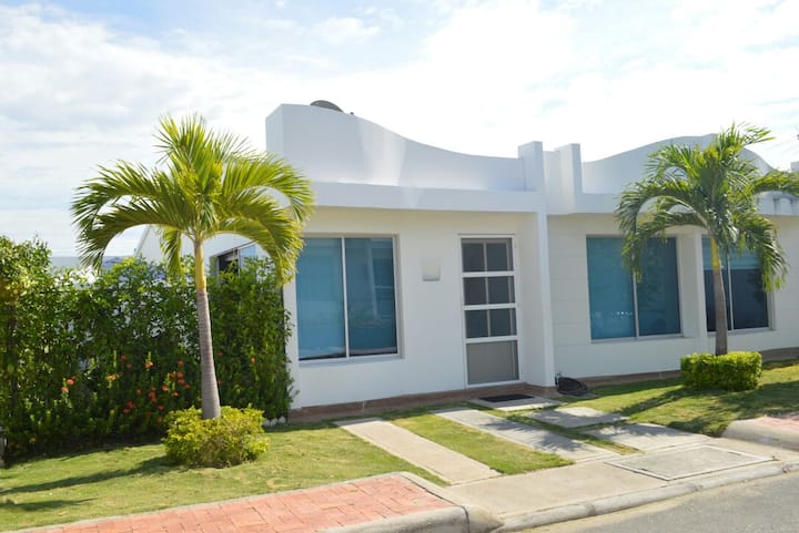 Oasis De Encanto (Hermosa Casa De Descanso) - Girardot